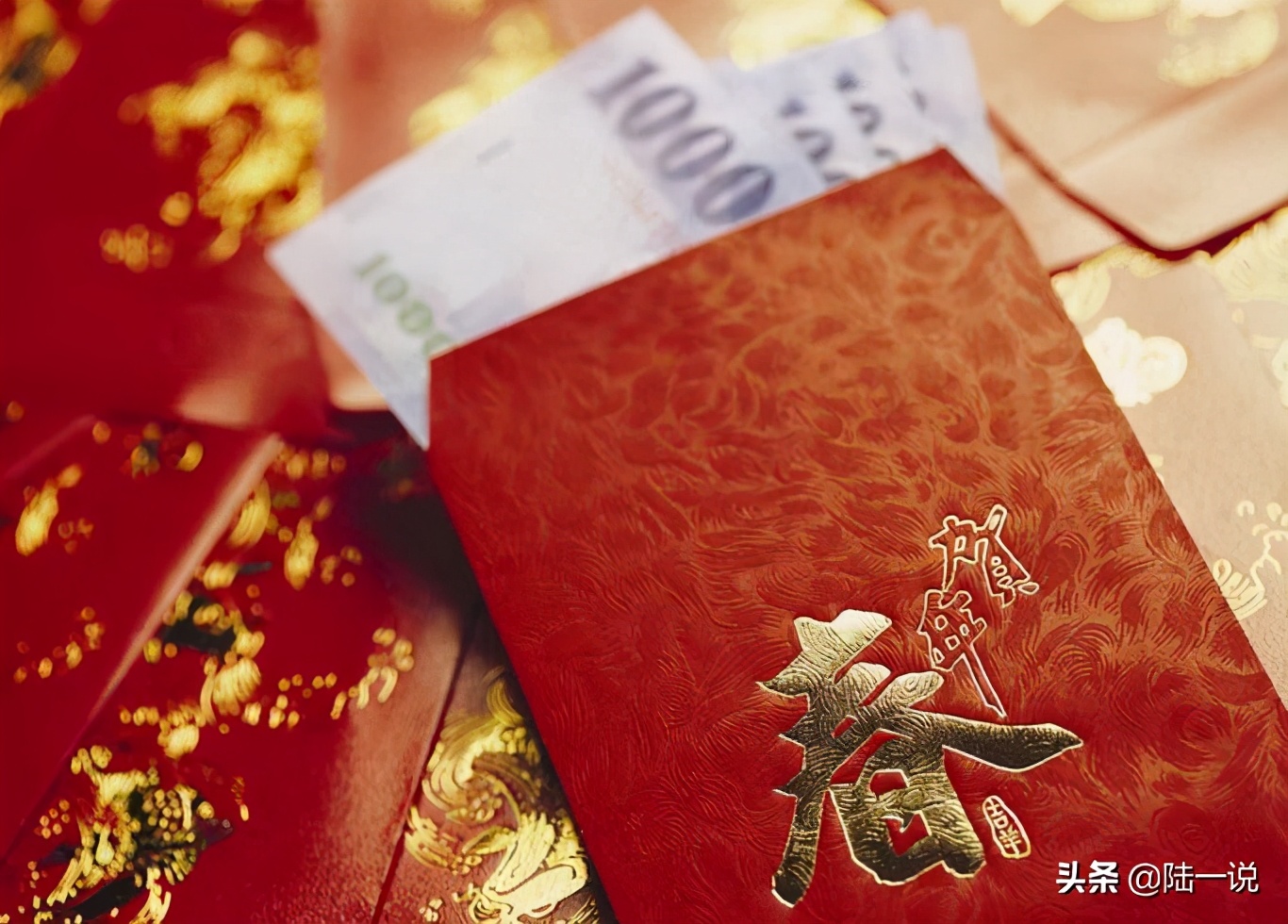 On New Year's Eve on New Year's Eve, there are seven customs in my ...