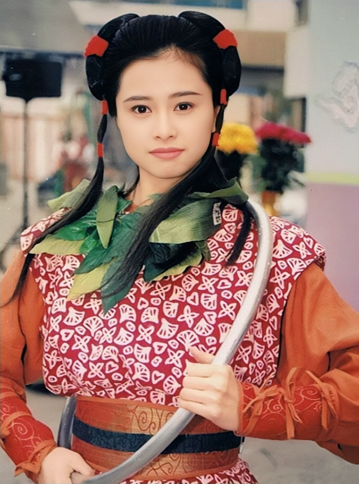 "The Most Beautiful Zhong Ling" He Meitian's Reversed Life - iNEWS