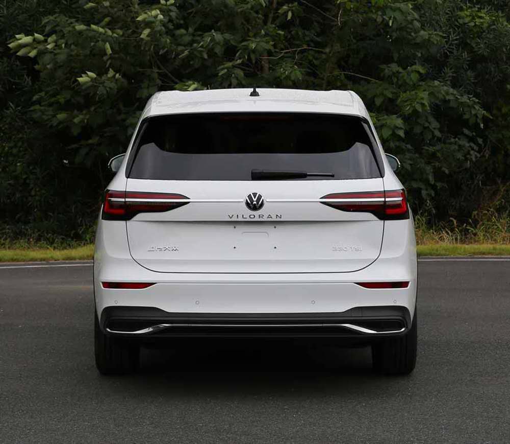 The new MPV of Volkswagen's MQB platform, four-wheeled independent ...