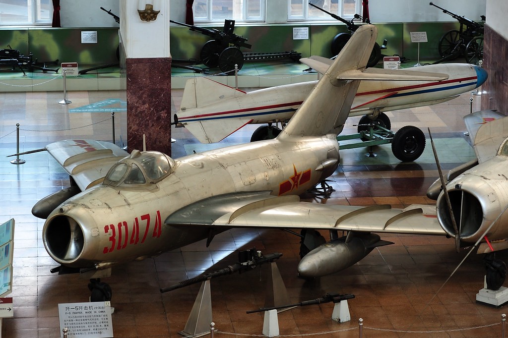 65 years ago, the J-5 fighter jets soared into the sky. The Chinese Air ...