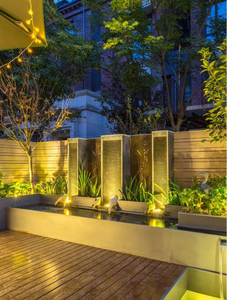 Interesting water feature - iNEWS