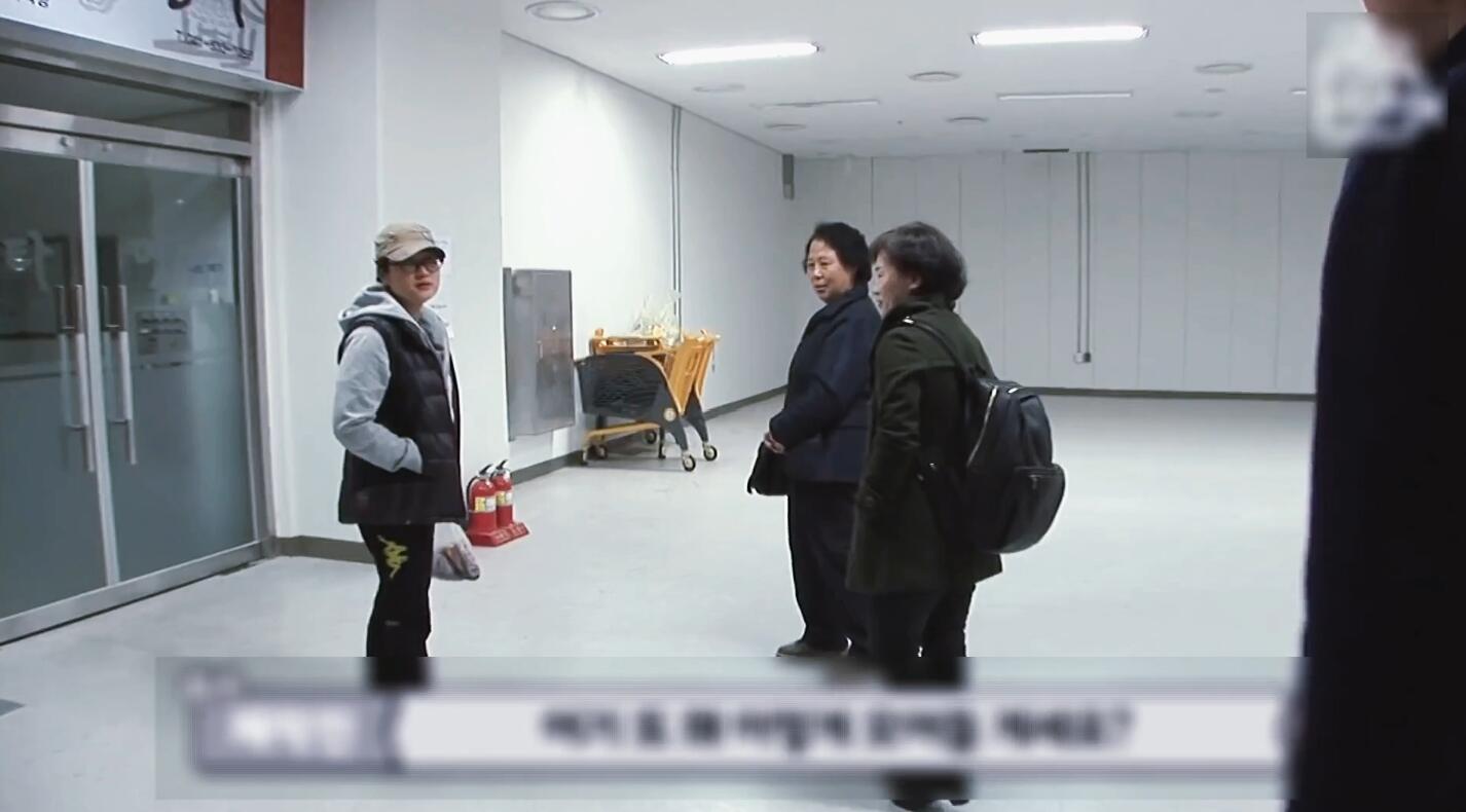 The strange restaurant in South Korea has a strange phenomenon every ...