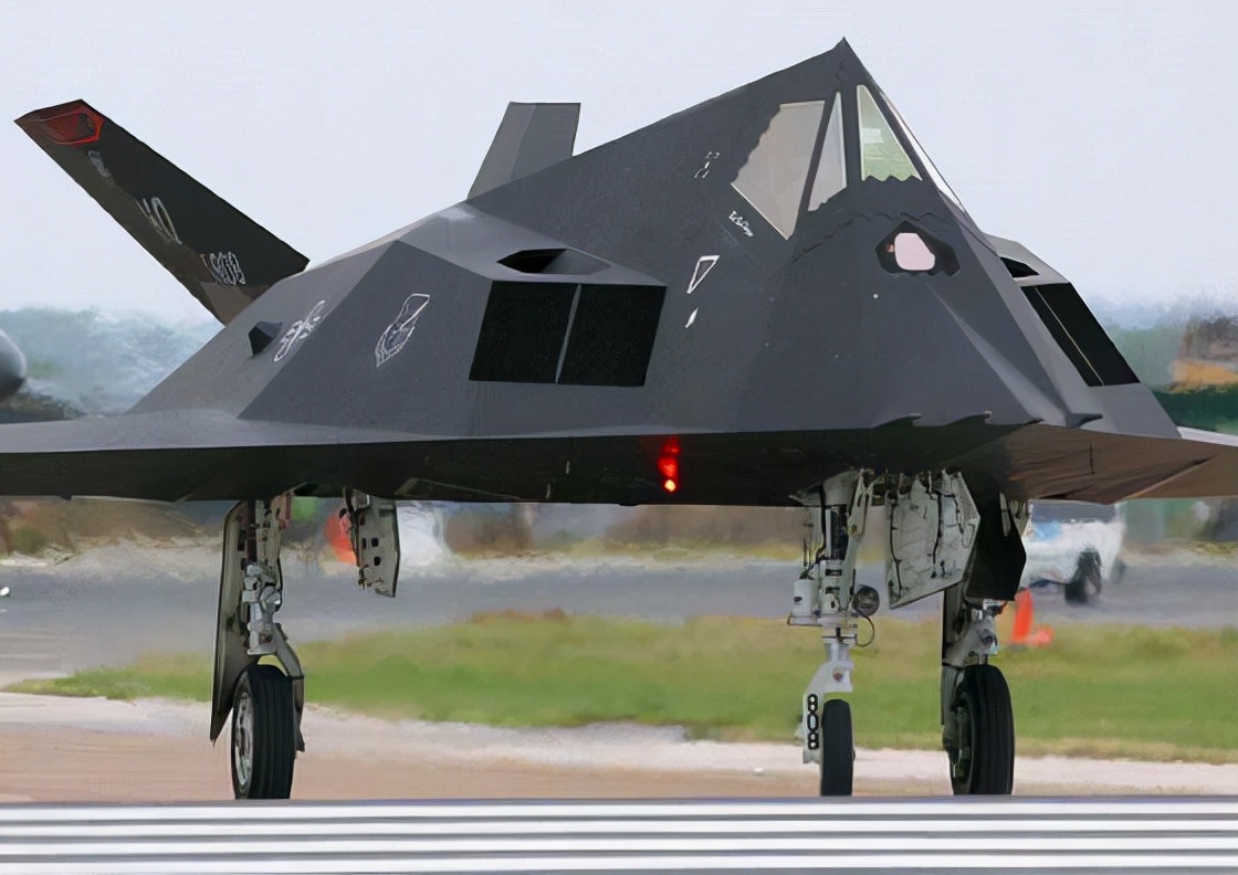 The stealth carrier-based aircraft of the US Navy—F-117N "Sea Hawk" - iNEWS