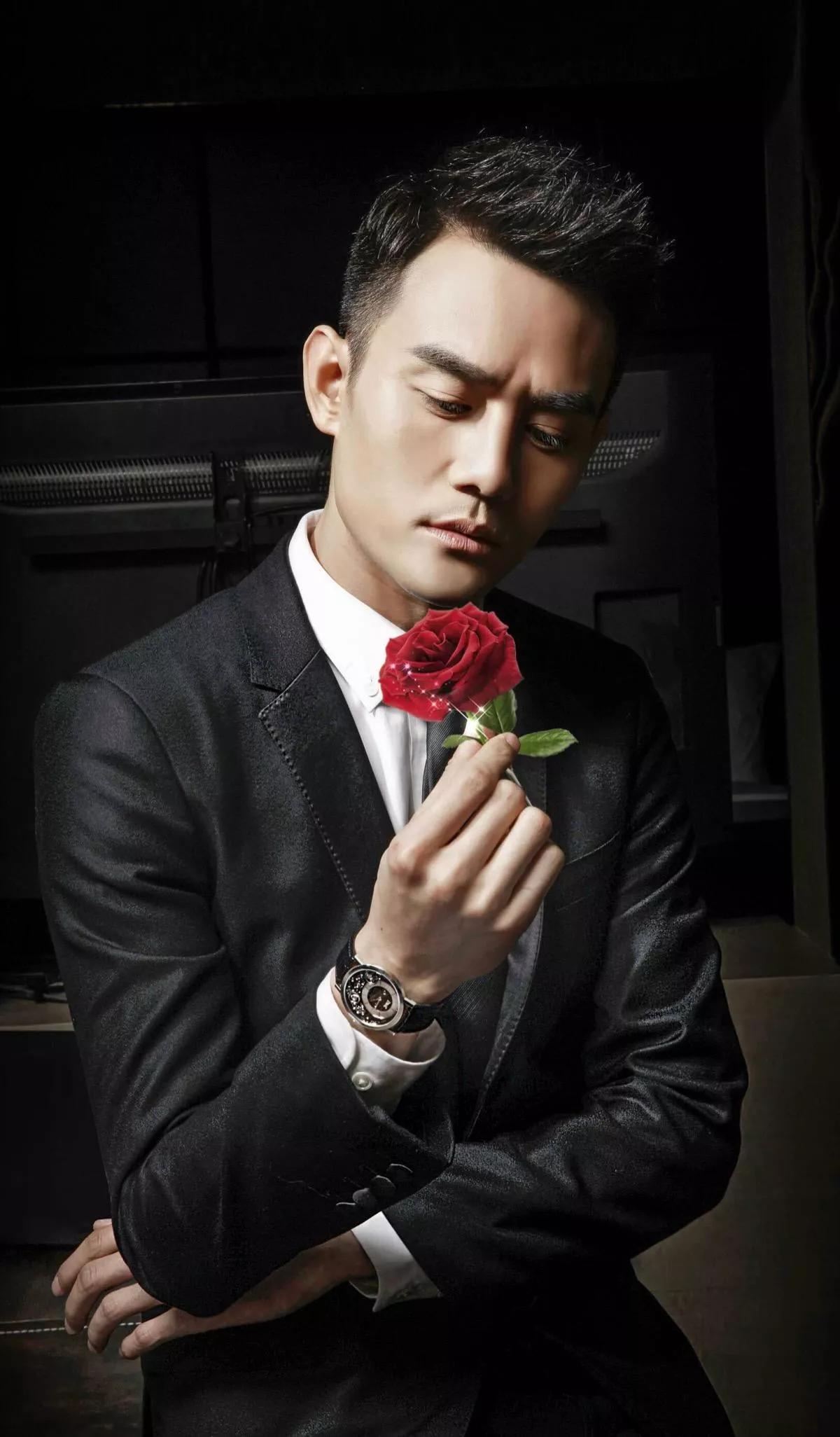 "Kai Kai Wang Tie"-Wang Kai - iNEWS