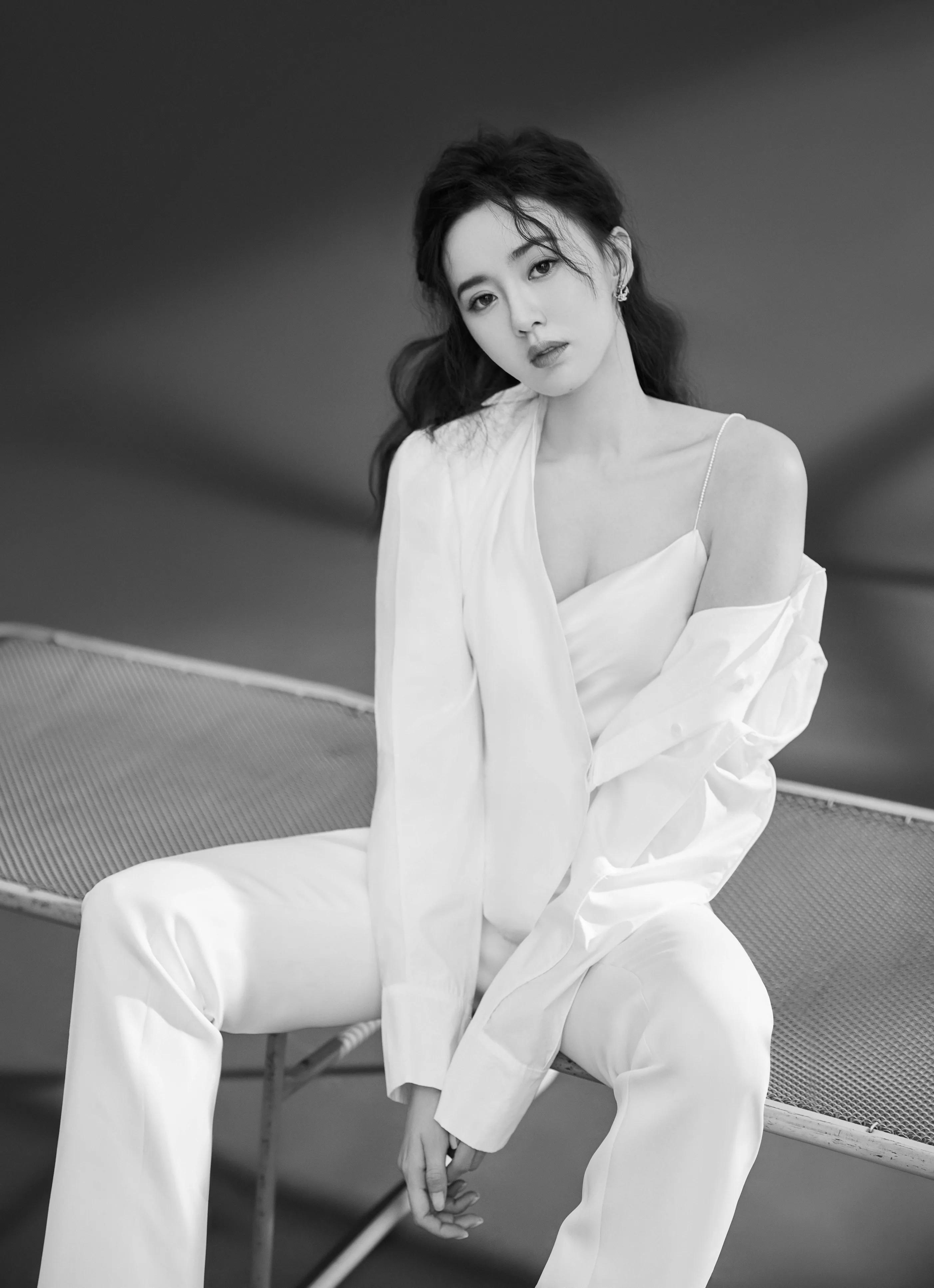 Changeable palette of colorful life Jiang Kaitong - iNEWS