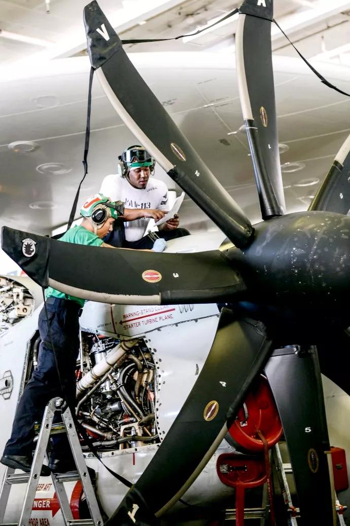 A mirror of the air police 600 power system: T56 series turboprop ...