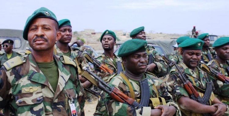 Military rank identification of each country: Angola - iNEWS