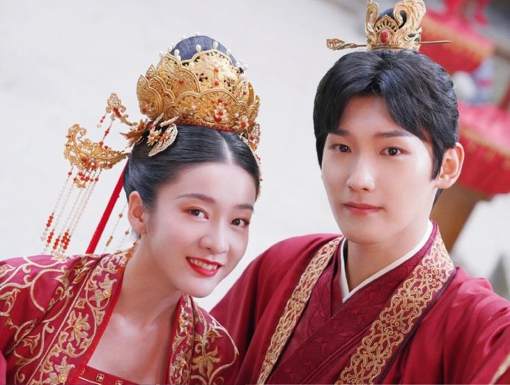 "The Eternal Love" is on the air, and Xing Zhaolin ushered in the sweet ...