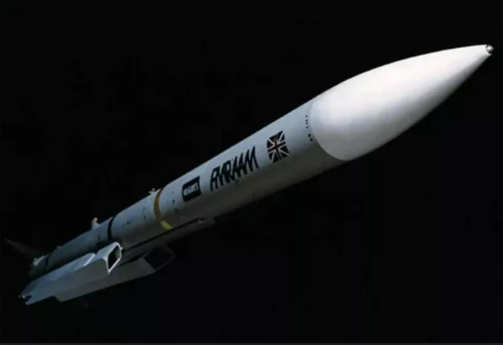 What are the advantages of PL-15E compared with similar missiles in ...