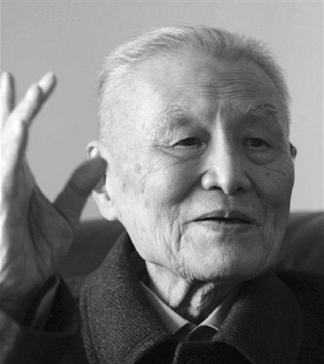 In 1964, Admiral Zhang Aiping suddenly took leave during a meeting. Why ...