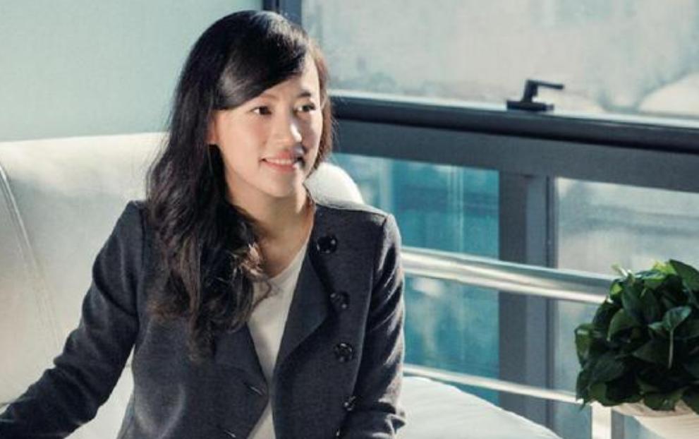 She is the daughter of Liu Chuanzhi and the president of Didi. She ...