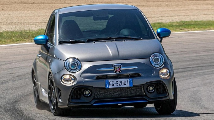 Pocket sports car!Fiat Abate F595 debuts with a top speed of 218 km/h ...