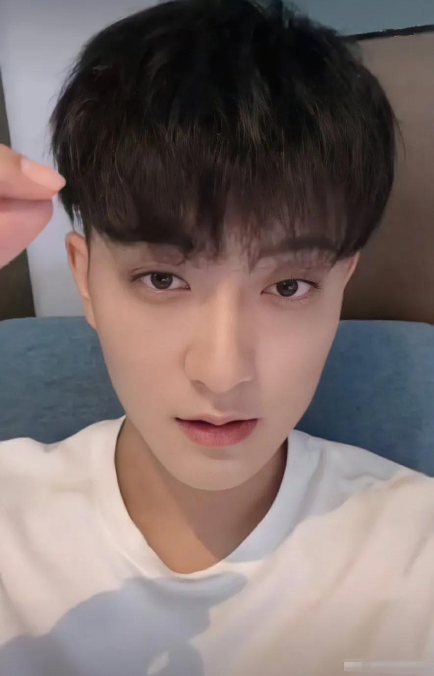 Xiao Zhan Yang Mi Yang Yang Gong Jun Jay Chou Ren Jialun Li Qin Zhang ...