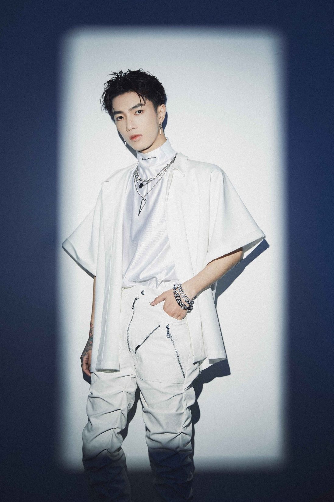 Zhao Ke's new song "No Reason to Blame You", no longer self-deception ...