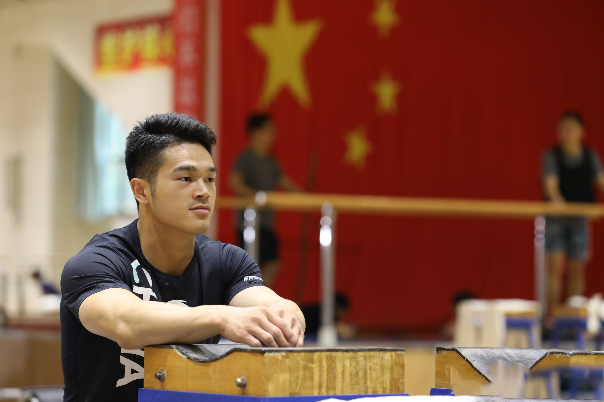 "The tiger roars" Shi Zhiyong, facing the referee's injustice, directly ...