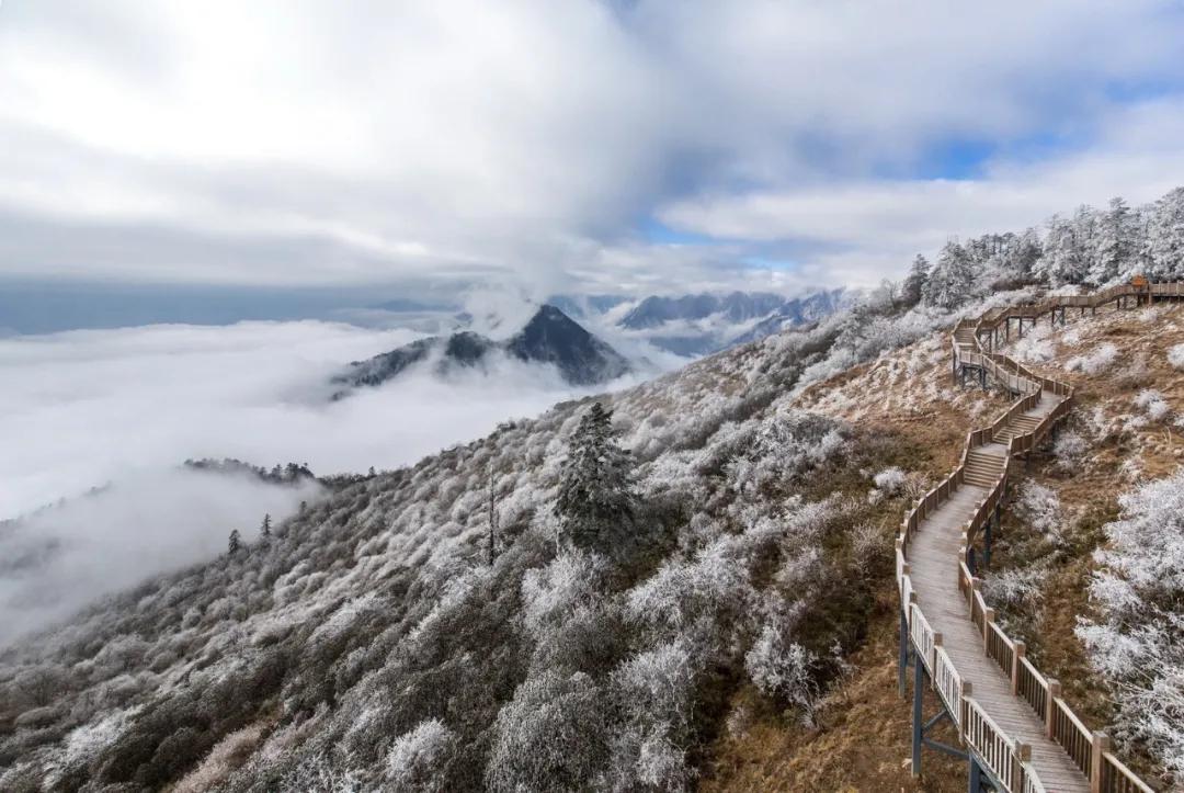 Xiling Folk Song, the ancient nature at the foot of the snow-capped ...