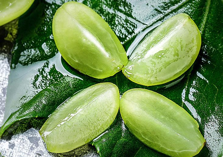 Sunshine rose grapes, the rose is fragrant, sweet but not greasy, you ...