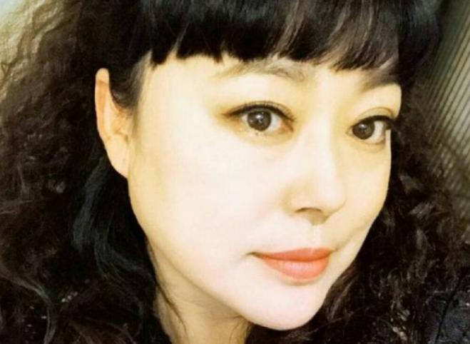 Li Jingjing's "disillusionment history", her story is far worse than ...