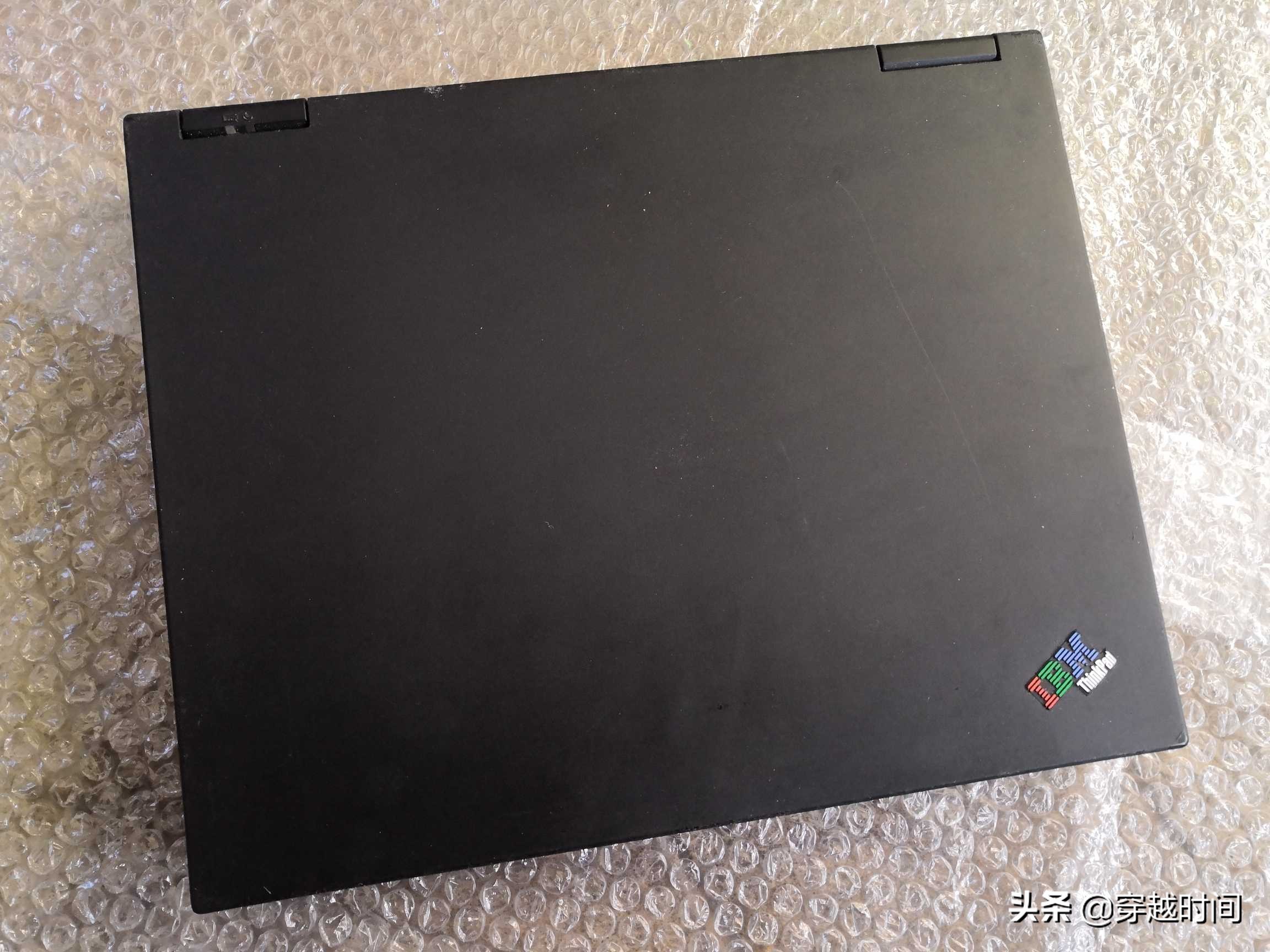 Traveling through time, look at the classic notebook with the largest ...