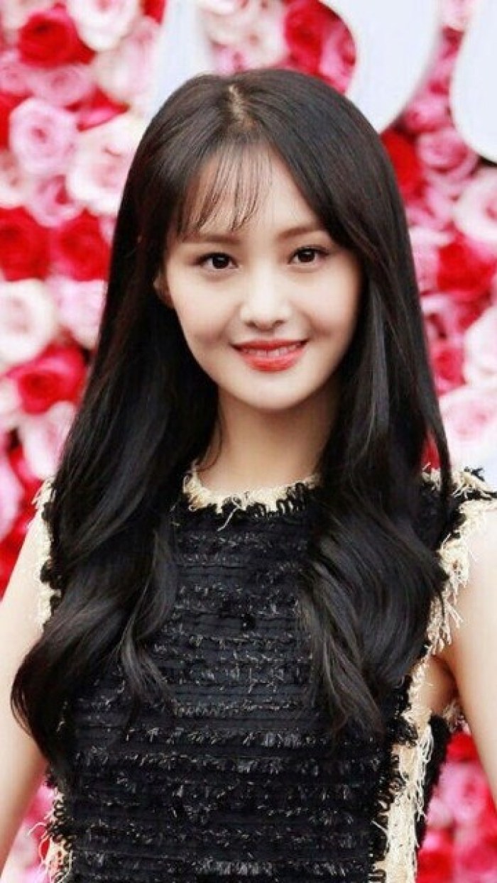 Entertainment News: Zheng Shuang, Deng Lun, Ren Jialun, Liu Yifei, Du ...