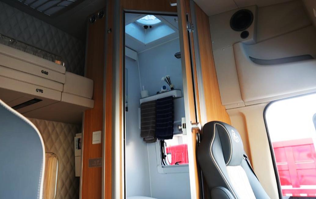 The "devil" of the heavy truck industry is here, 600 horsepower + AMT ...