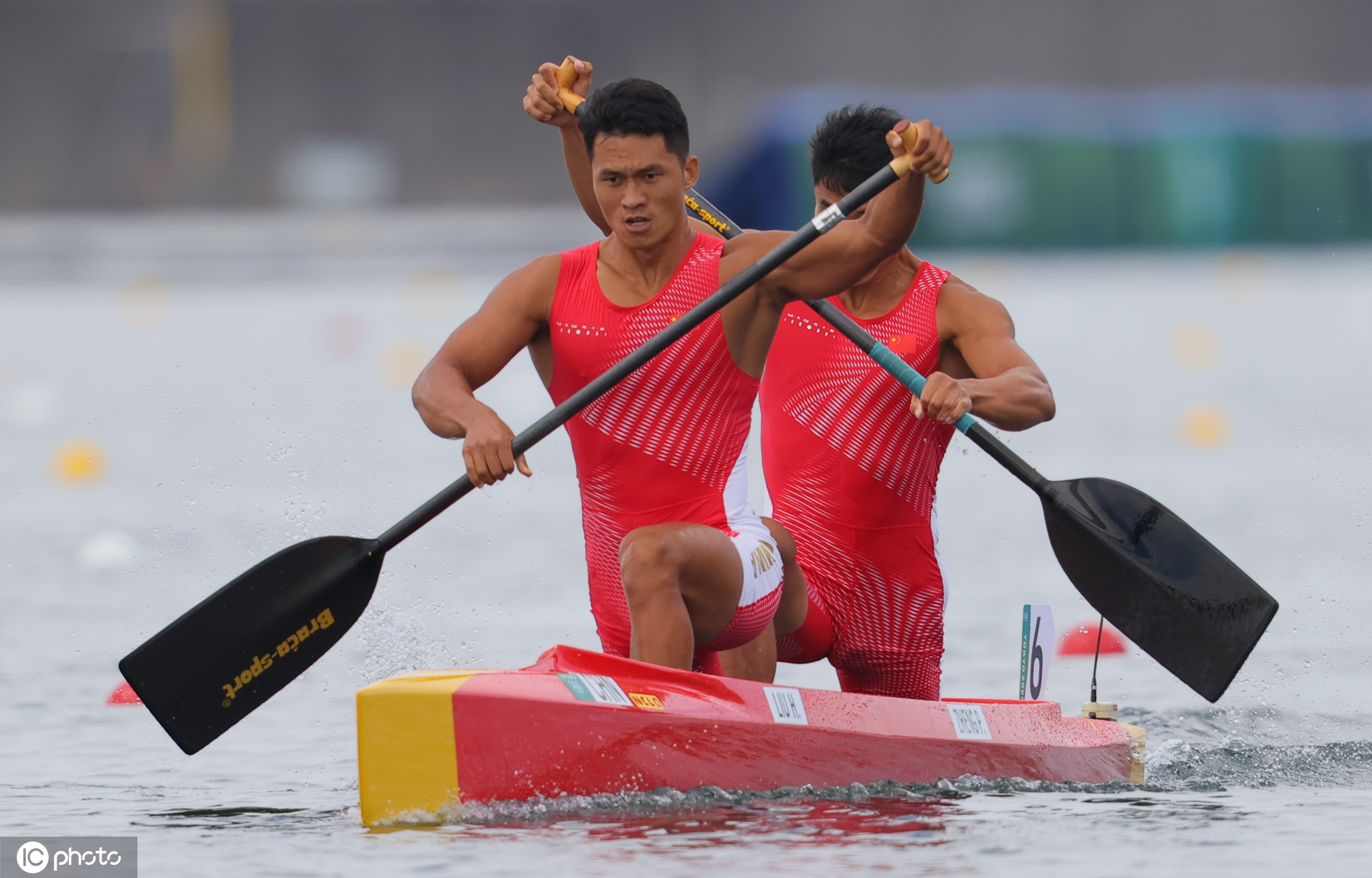 Liu Hao/Zheng Pengfei unfortunately won silver in the 1000-meter double ...
