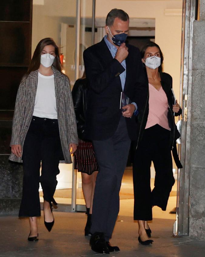 Worthy of being the future queen of Spain, the 15-year-old princess is ...