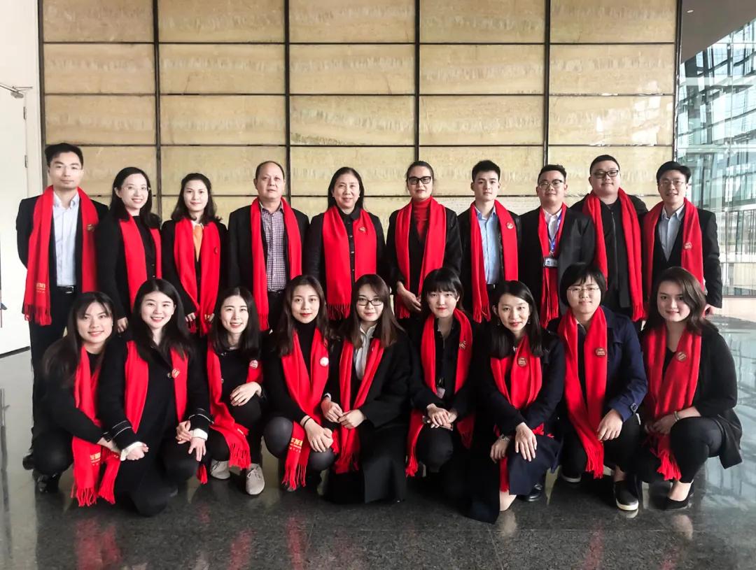 Yu Shuling: The initial heart is like a torch, and she bows her head ...