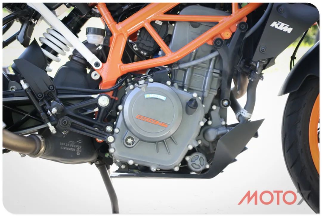 Three recognized advantages & one disadvantage of 2021 KTM 390 Duke - iNEWS