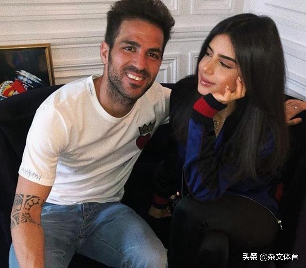 Fabregas has 5 children!Only 12 years behind his eldest daughter, the ...