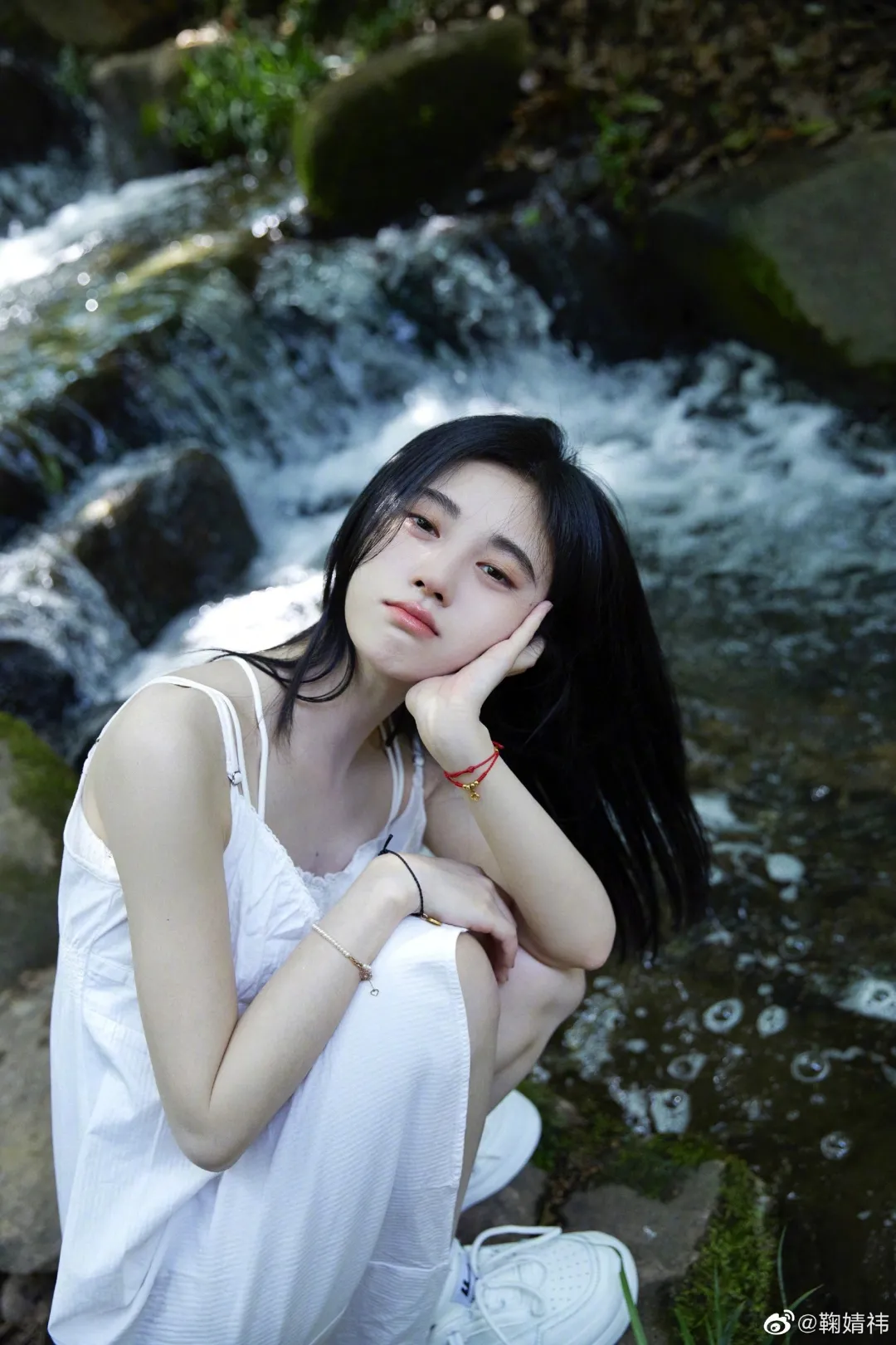 Little gossip, Zhou Zhennan, Zhou Ye, Zhang Binbin, Ren Hao, Ju Jingyi - iNEWS