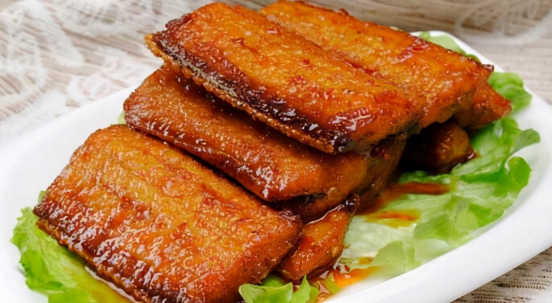 Fried octopus, use flour or starch? The chef teaches you how to do it ...