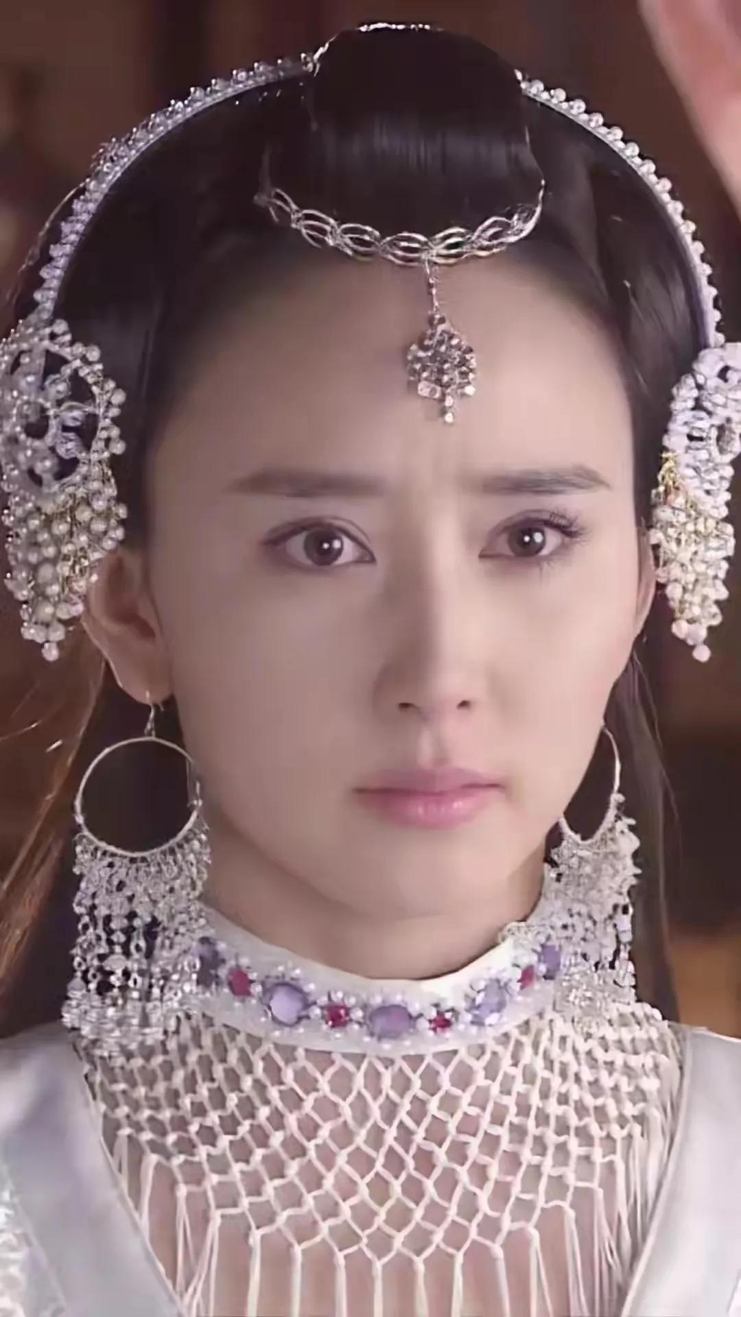 Mainland Actress—Hu Jing - iNEWS