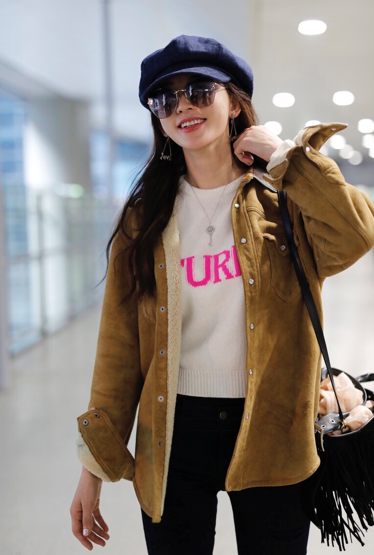 Lin Chiling is really an angel's face, a supermodel figure, wearing a ...