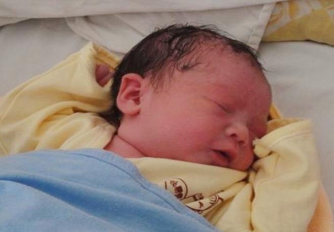 The baby's resistance comes from 4 key stages, and the parents do the ...