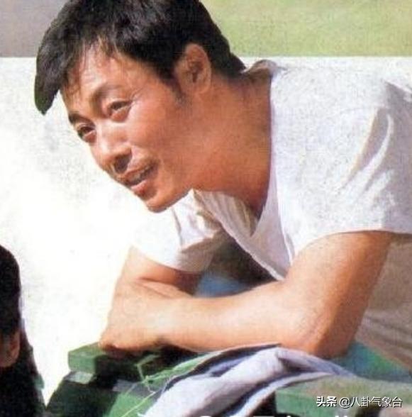 Dedicated, no scandals, no affair, these 5 male actors can be called ...