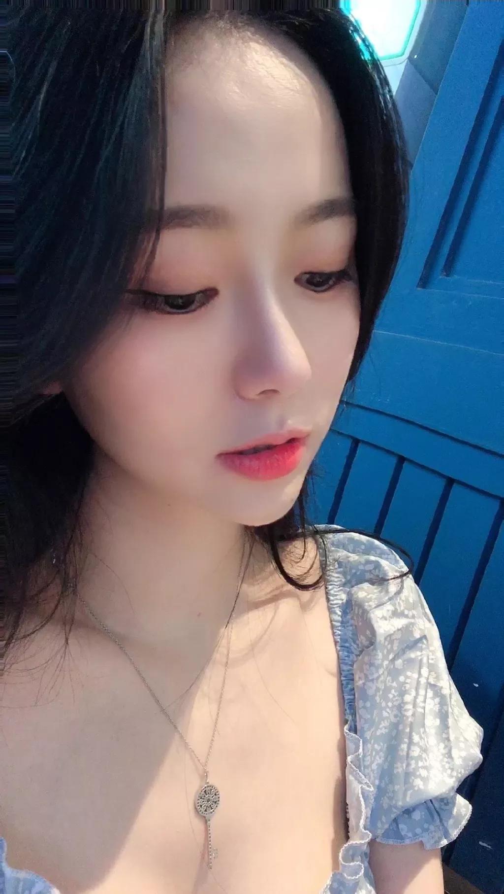 The temperament goddess "Yan Ruyu baby" has a beautiful appearance and a good figure - iNEWS