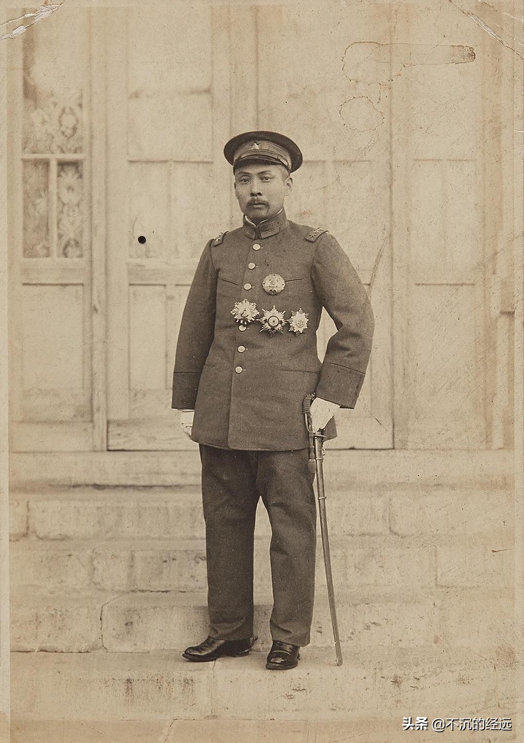 Duan Qirui opposed Yuan Shikai's claim to emperor, but the result was ...