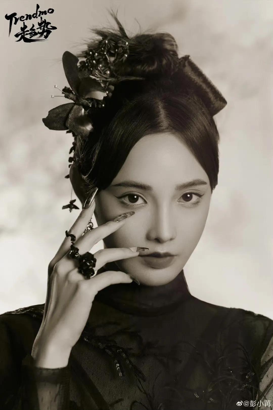 Is Gong Jun and Zhang Zhehan still in touch?Ju Jingyi is a great ...