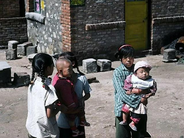 27 photos of Beijing in 1981 - iNEWS