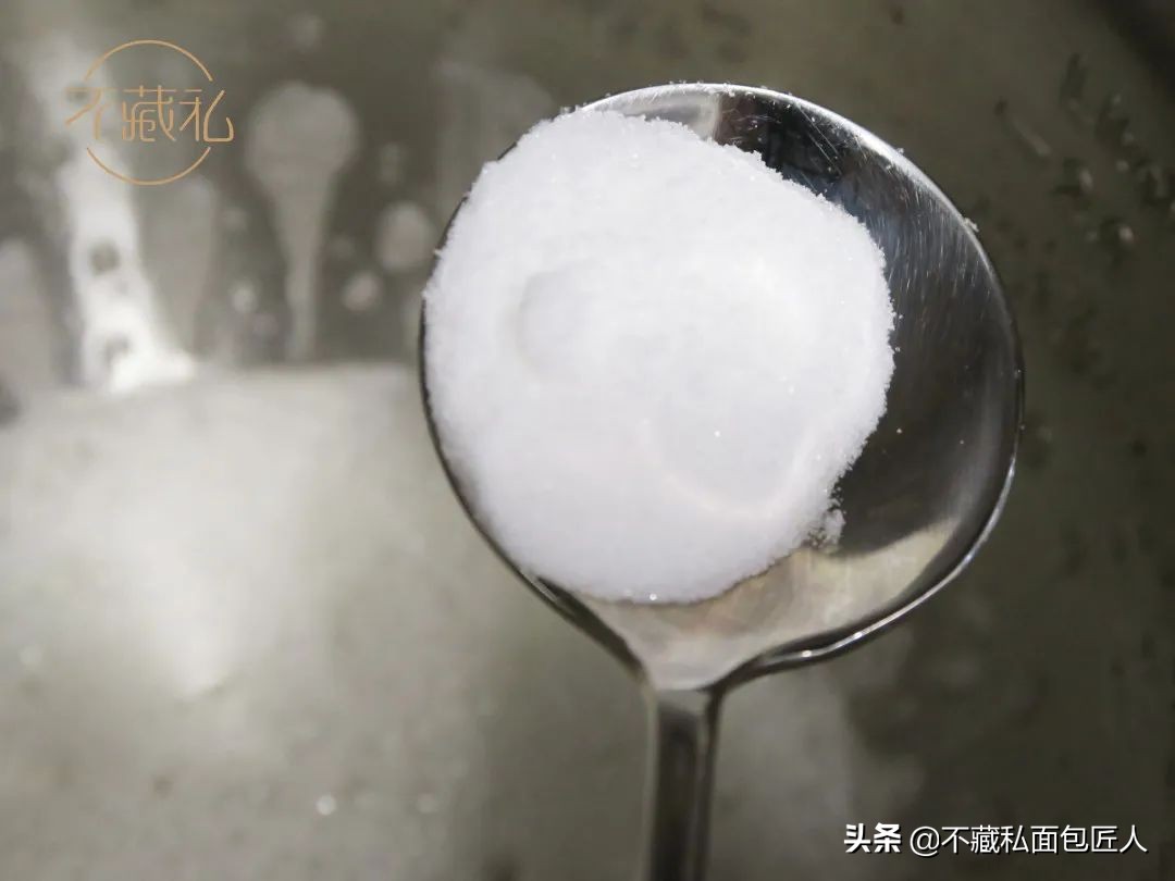 Who said dessert = custard bomb?Two vegan chocolate mousses take you to ...