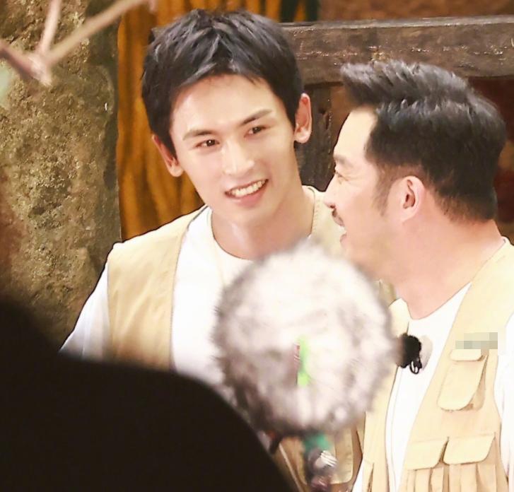 "Run" new Reuters, Zhang Zhehan and Xu Kai two male gods in the same ...