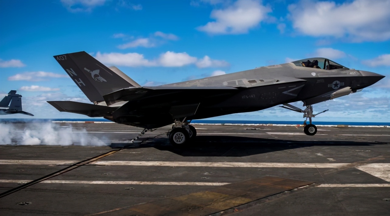 Foreign media: The J-35 carrier-based aircraft is unveiled, and China ...