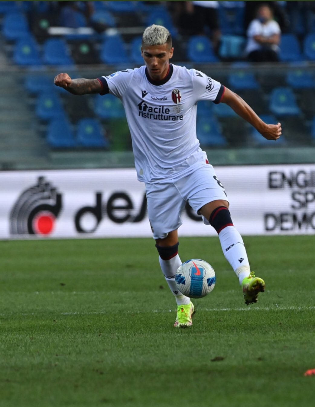 The new season Serie A interception king!Nicholas Dominguez, the "Iron ...