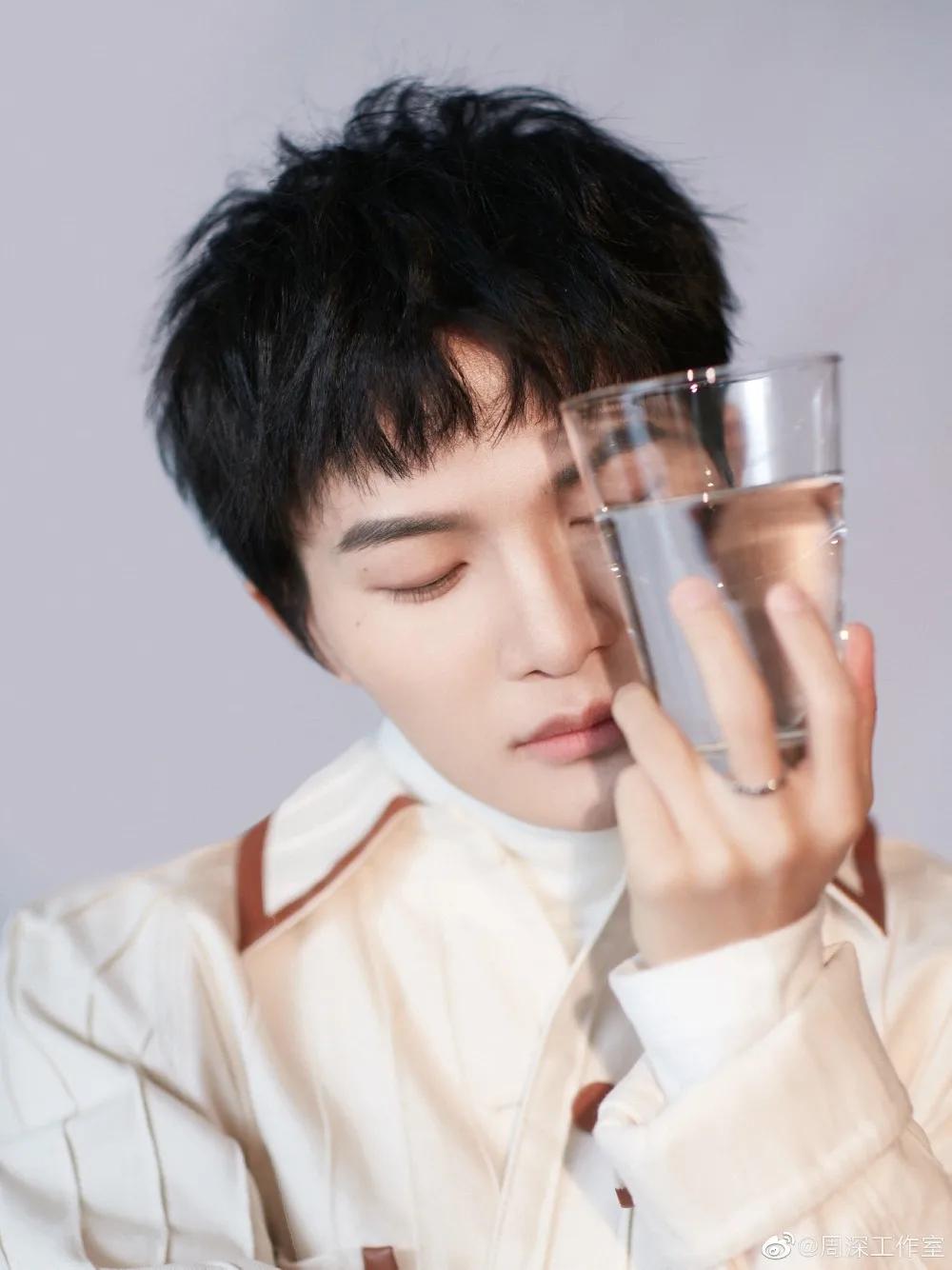 Treasure Singer Zhou Shen - iNEWS