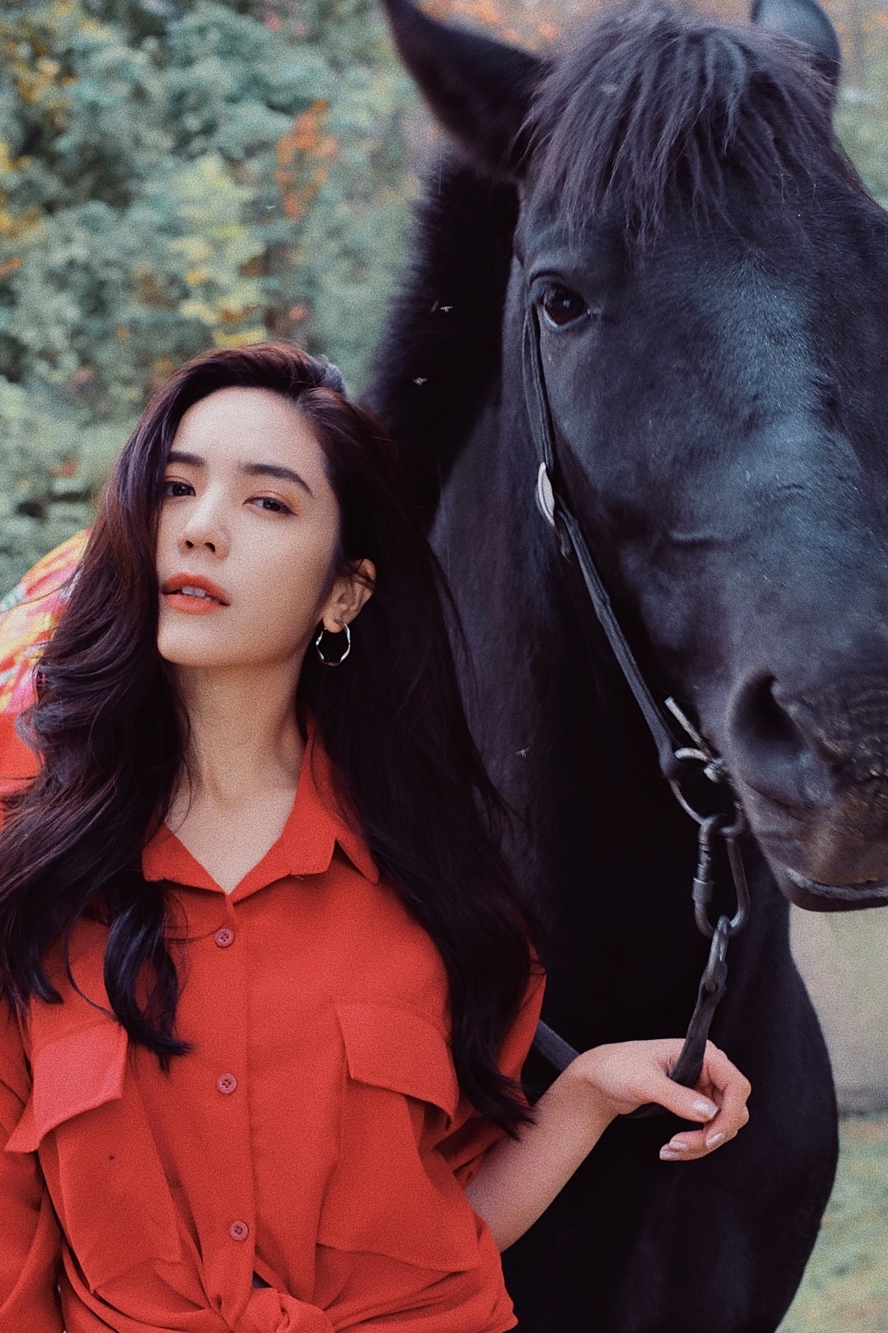 Xia Ruoyan and Zhong Chuhong are both "wild beauties"?She is more than ...