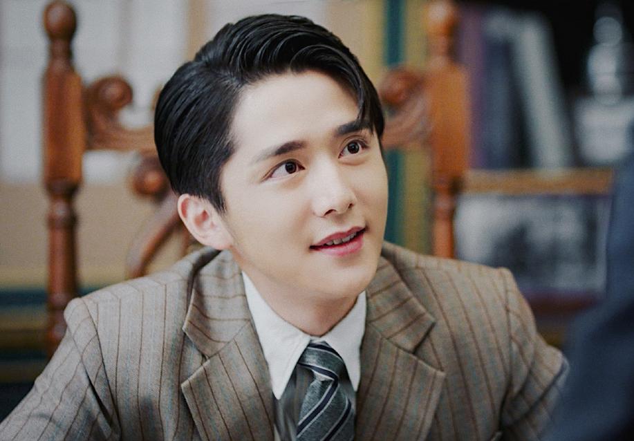 "Light": Cheng Yizhi missed the little bell and married Wu Lizi, with a ...
