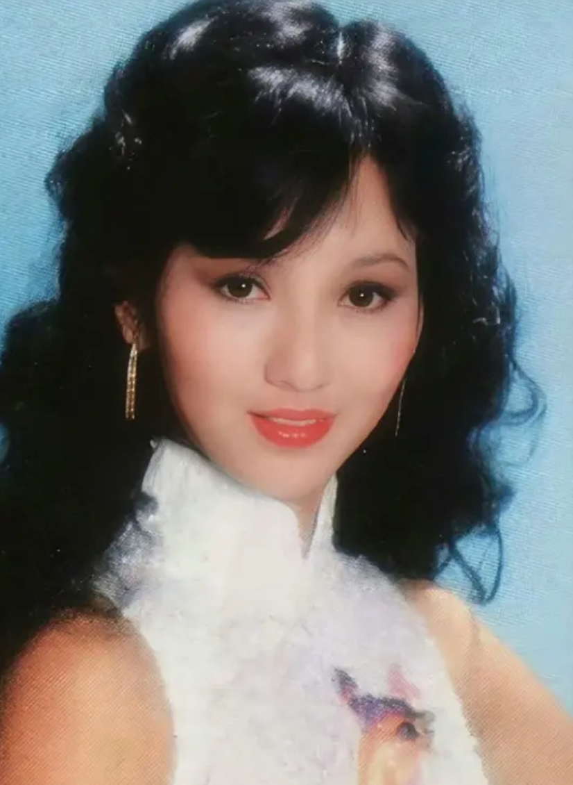 The legendary life of "The Immortal Goddess" Zhao Yazhi, and the three ...