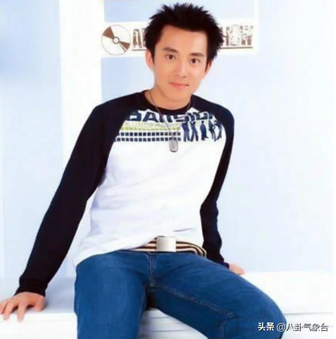 "CCTV One Brother" Yaning: After the host career has turned to the ...