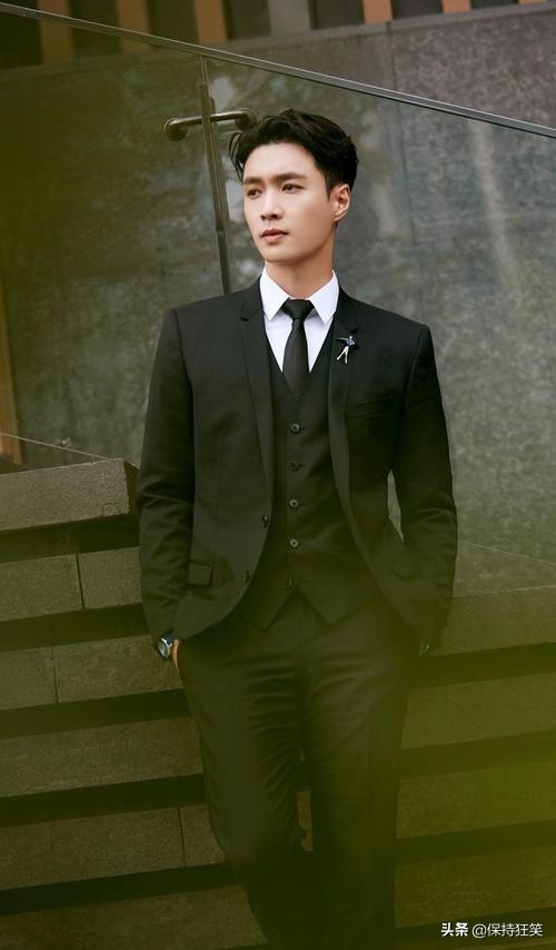 What are the famous celebrities in Hunan? - iNEWS